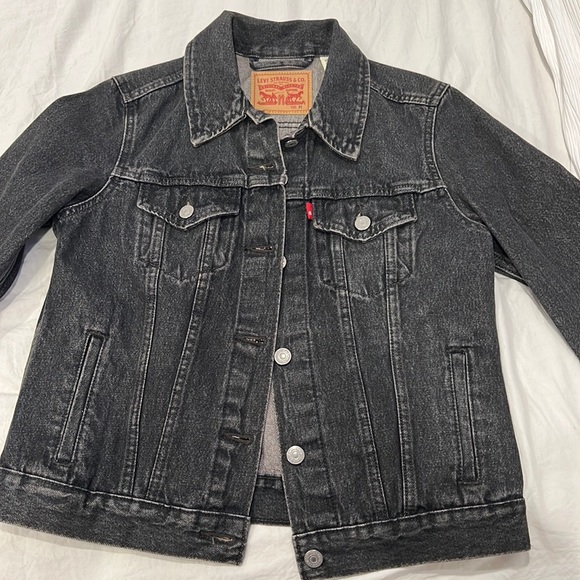 Levi's | Jackets & Coats | Black Levis Denim Jacket | Poshmark